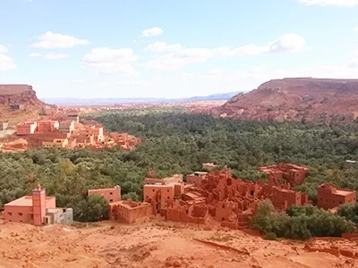 Location 4x4 et minibus avec chauffeur à Marrakech Maroc